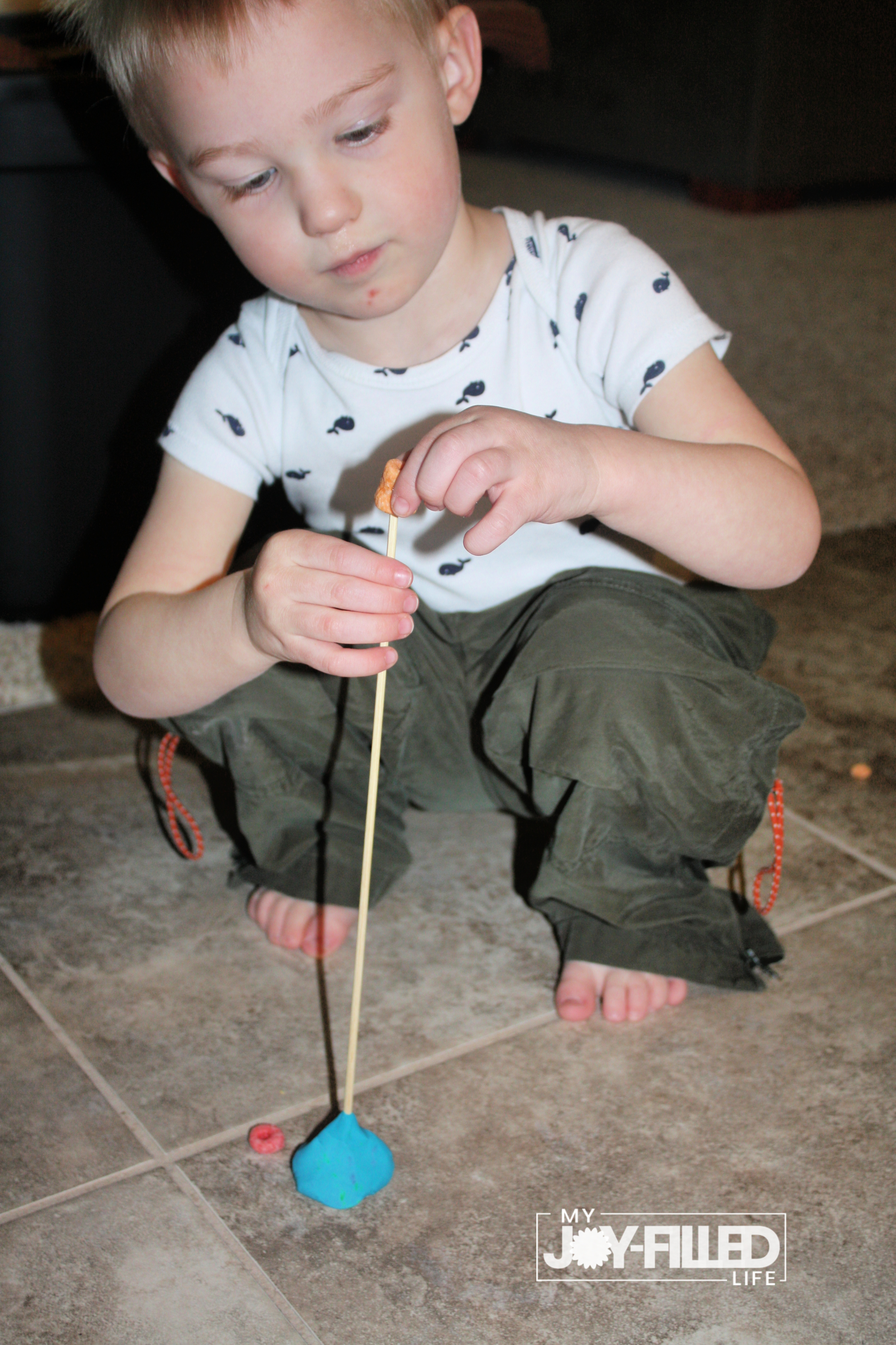 Quick & Simple Fine Motor Activity