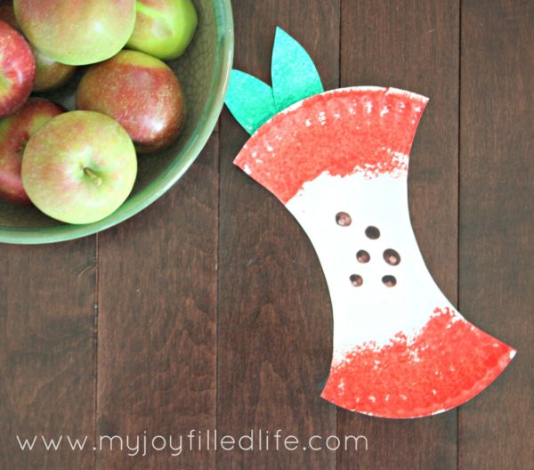 Quick & Easy Apple Paper Plate Craft - My Joy-Filled Life